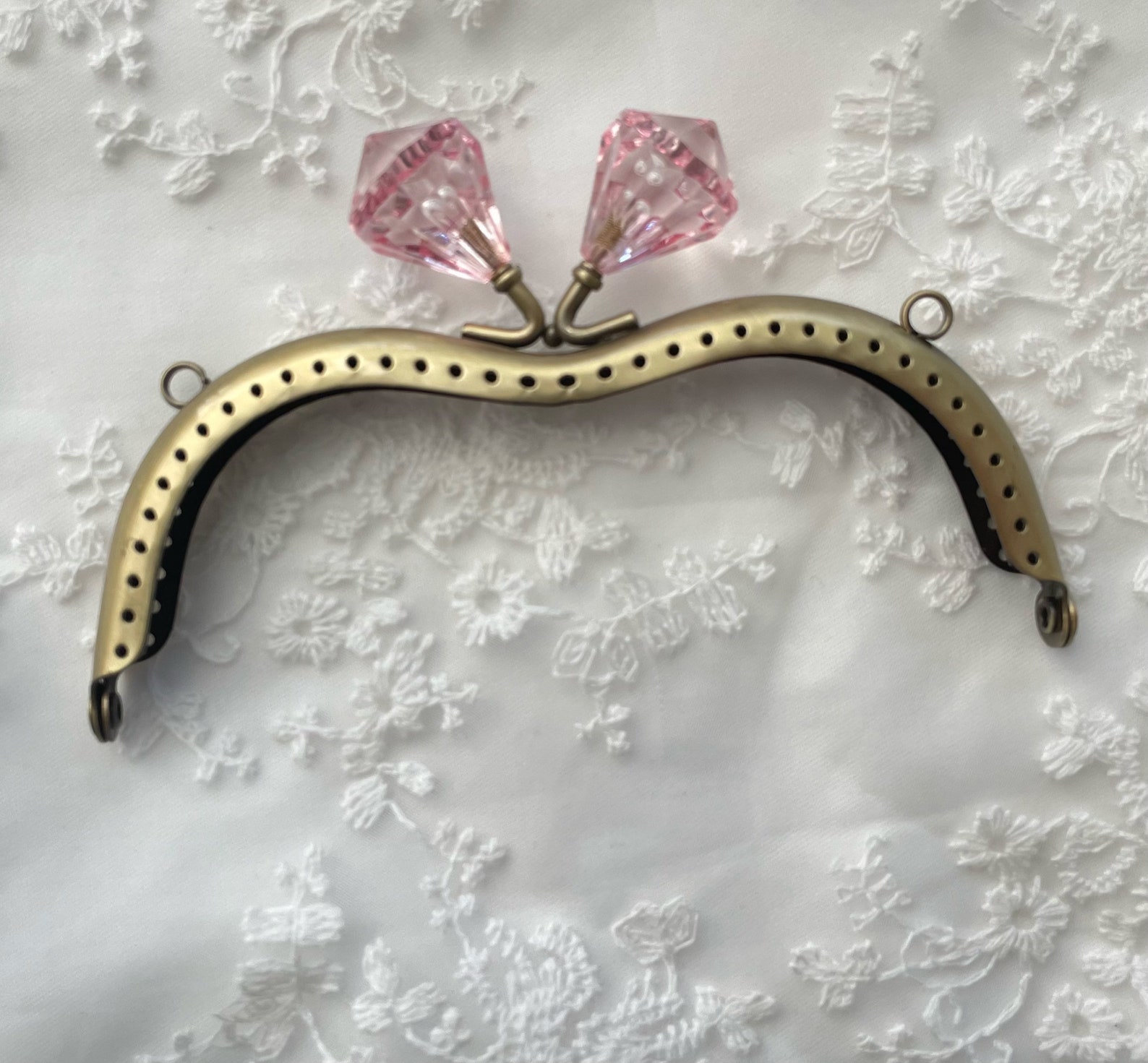 Lace Coin Purse / Coin Purse / Kiss Lock Coin Purse / Lace - Etsy