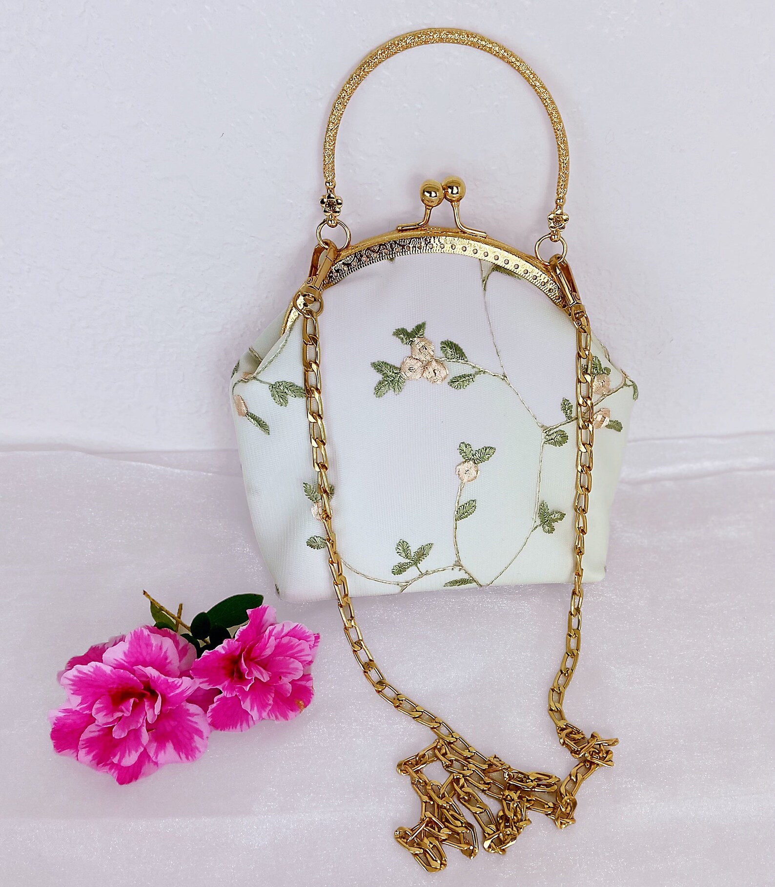 Kiss Lock Handbag / Kiss Lock Purse / Purse Gift / Lace | Etsy