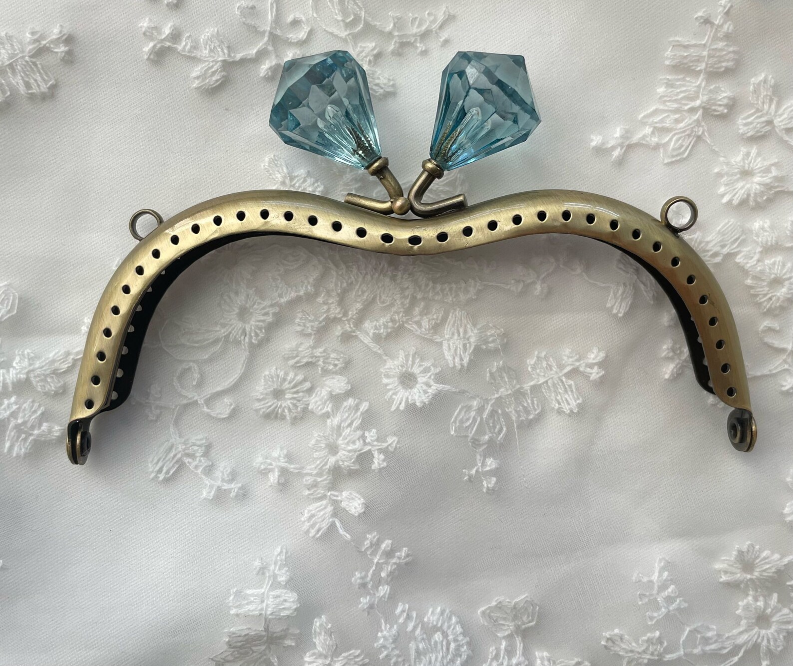 Lace Coin Purse / Coin Purse / Kiss Lock Coin Purse / Lace - Etsy