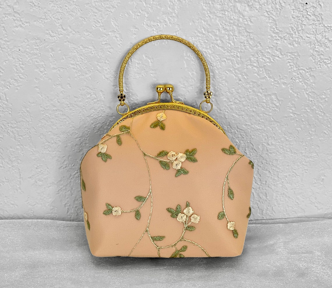 Kiss Lock Handbag / Kiss Lock Purse / Purse Gift / Lace | Etsy