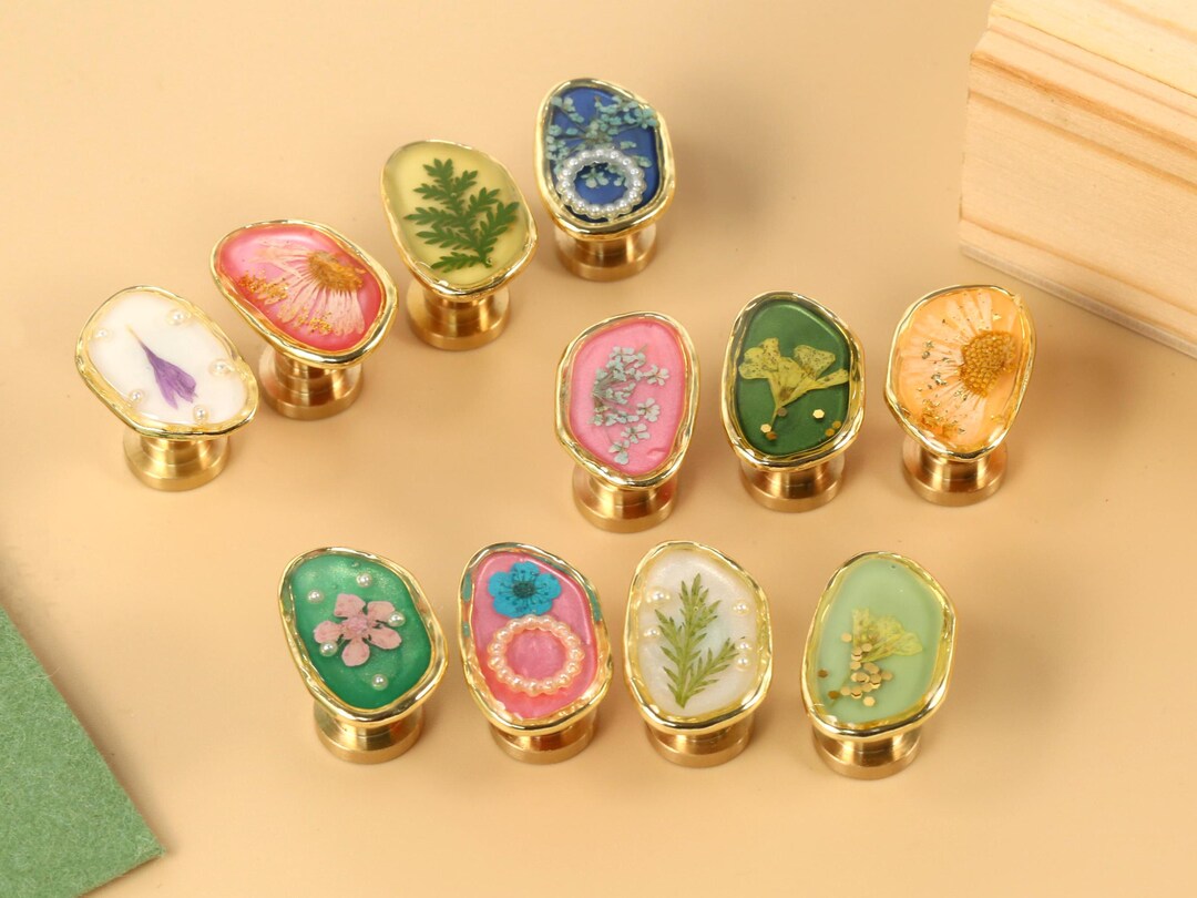 Resin Flower Drawer Knob, Dried Flower Gold Edged Oval Cabinet Knob, Unique Knob, Decorative ...