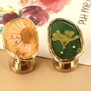 Resin Flower Drawer Knob, Dried Flower Gold Edged Oval Cabinet Knob, Unique Knob, Decorative ...