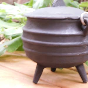 Cast Iron Cauldron 16cm. Cauldron Extra Large. Wiccan, Kitchen Witch ...
