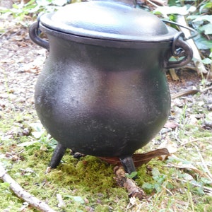 Jumbo Cast Iron Cauldron 24 Cm. Cauldron, Altar, Altar Tools, Wicca ...