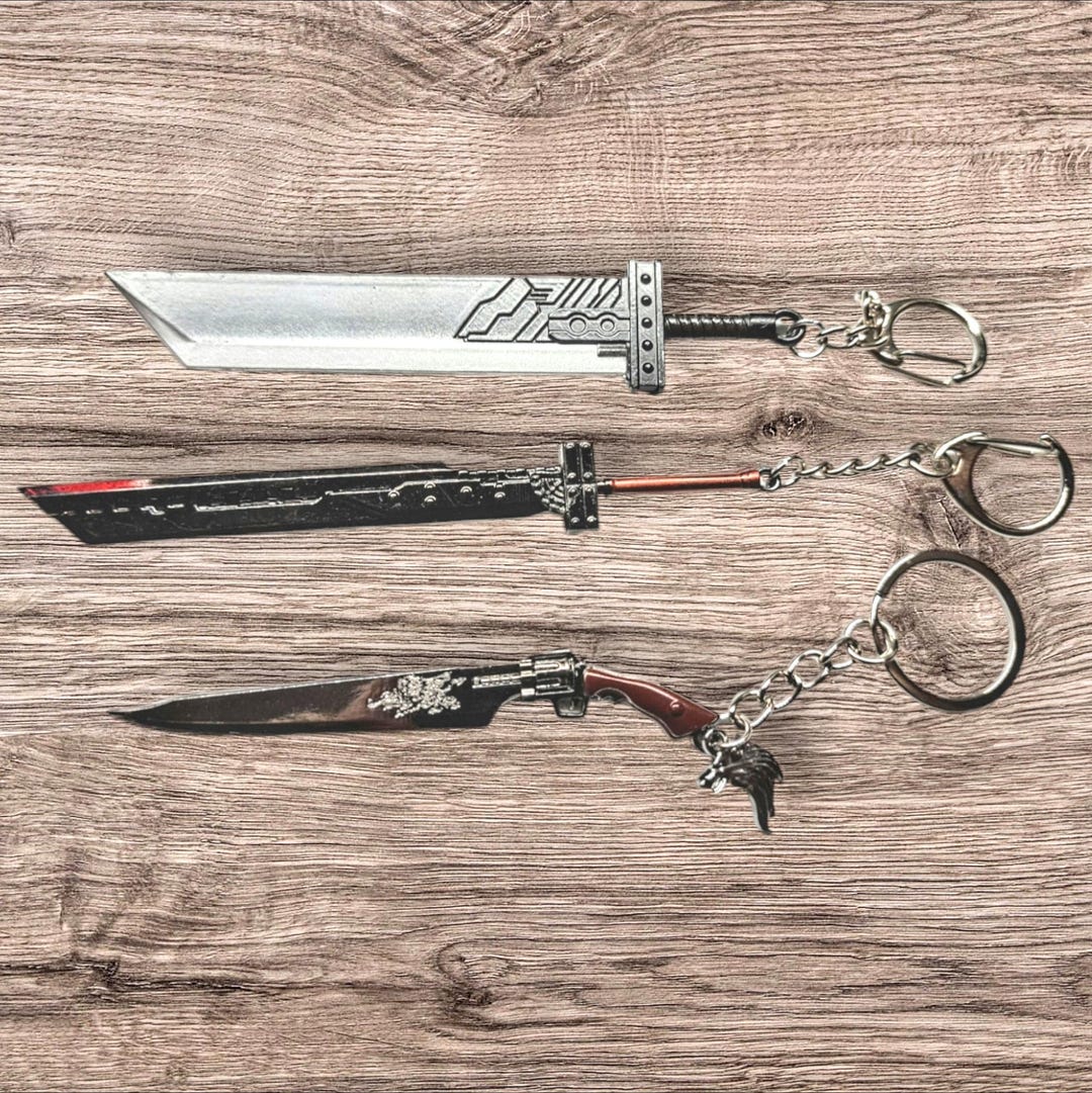 Final Fantasy 7, 8 and Final Fantasy 7 Advent Children Sword Keychain ...