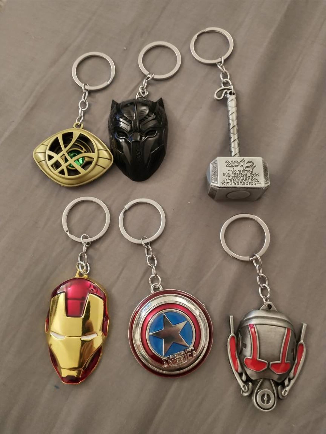 Marvel the Avengers Set of 6 Keychains Metal - Etsy