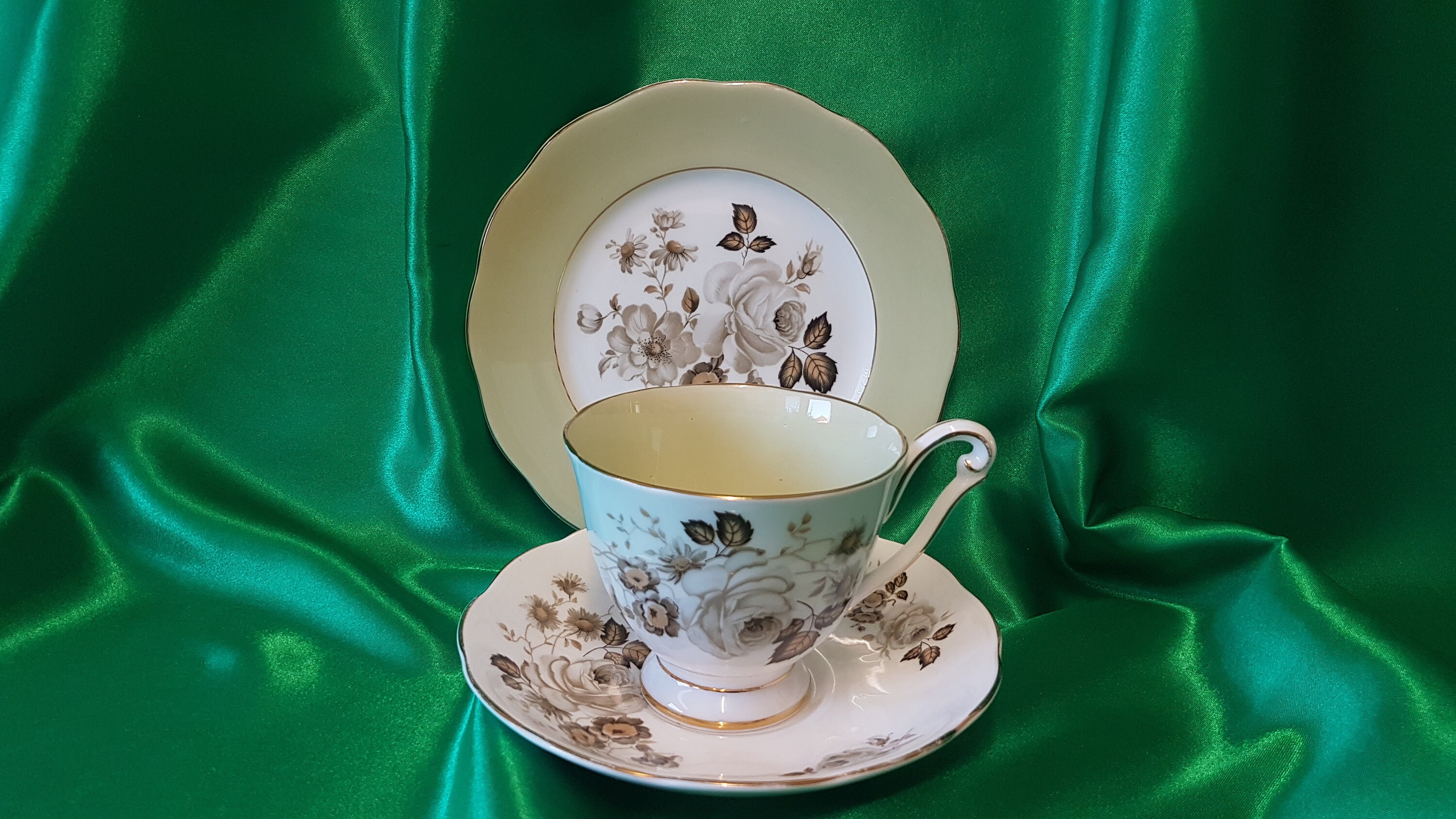 Queen Anne Tea Set Selection. Tableware. Pattern Name: Terra | Etsy