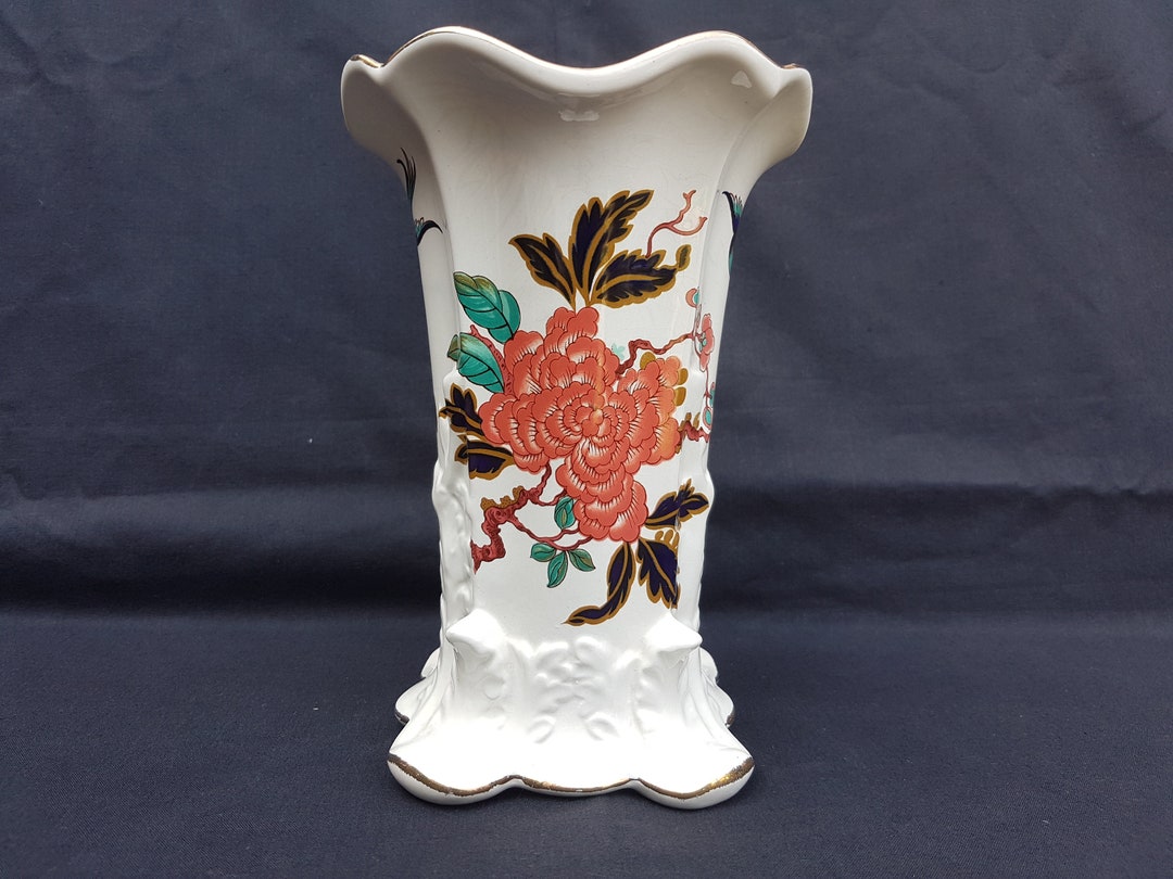 James Kent Eastern Glory Vase. Old Foley Pottery, Fenton, Stoke-on ...
