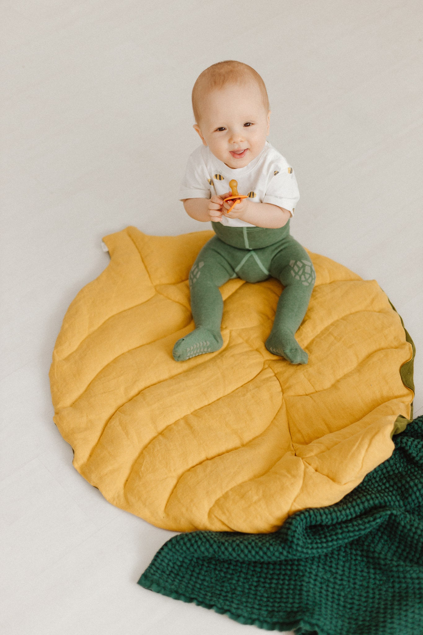 Play Mat in Leaf Shape Natural Linen Rug for a Baby - Etsy