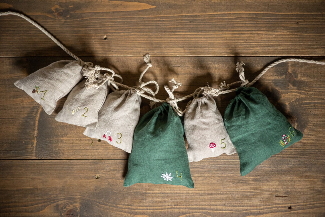 Customizable Linen Advent Calendar for Family Tradition - Etsy