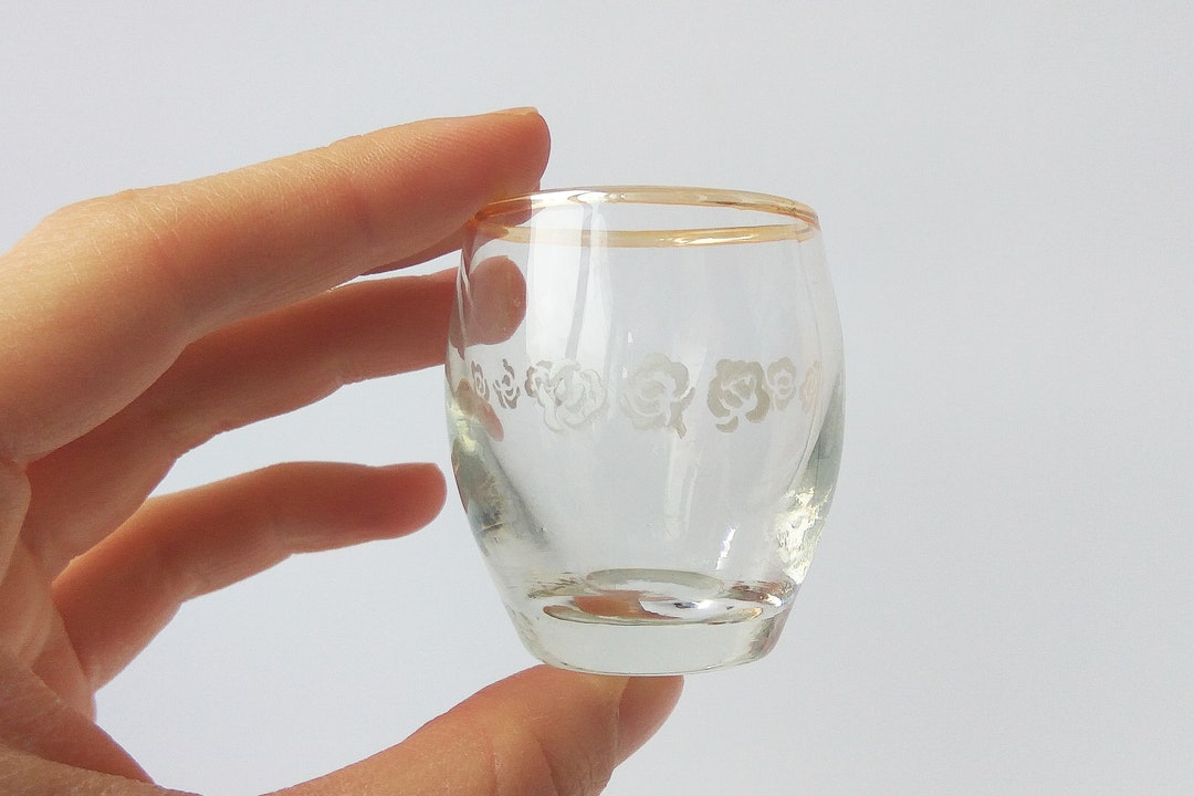 Set of 6 Vintage Drinking Glasses With White Flowers Ukrainian - Etsy