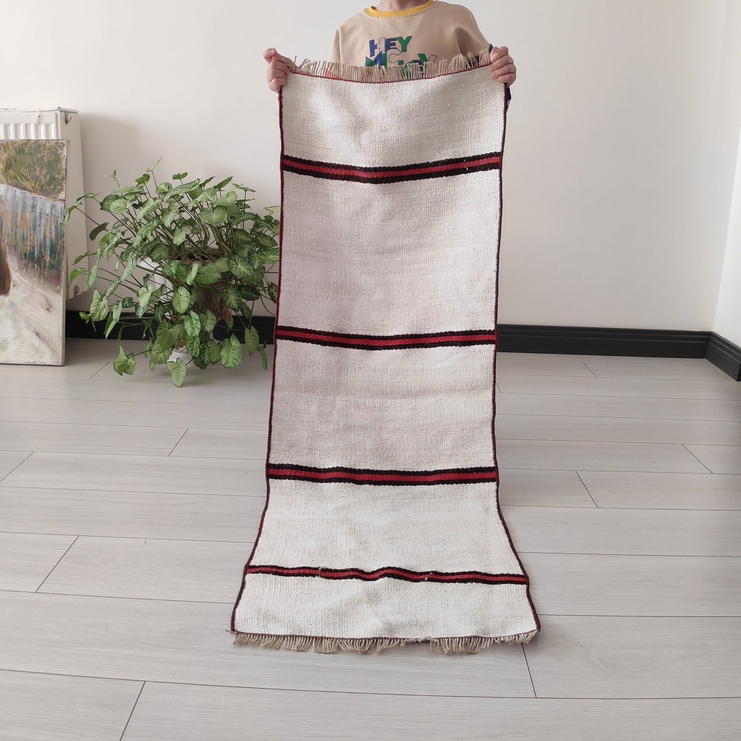 Handmade Hemp Kilim 2x4 Rug: White Colorful Turkish Entryway Carpet (1. ...