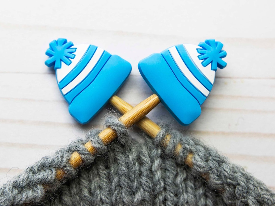 Stitch Stoppers Blue Toque Knitting Needle Hat Winter Pompom Beanie ...