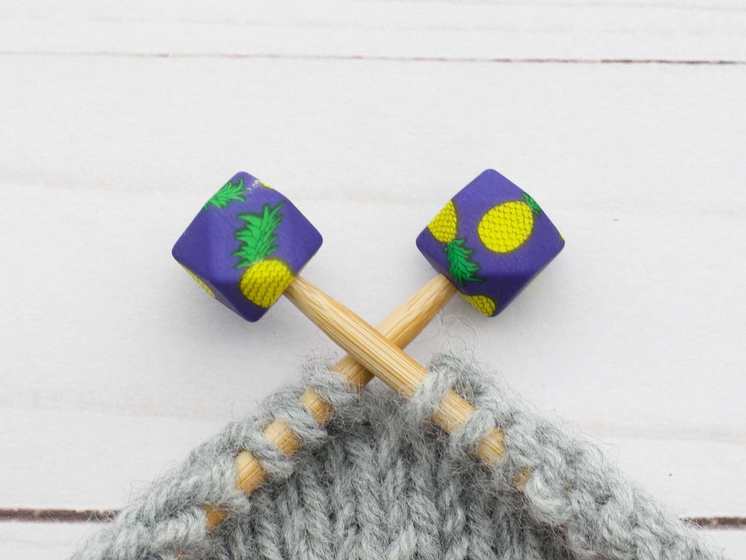 Stitch Stoppers Pineapple Hexagon Print Knitting Needle Holders Notions ...