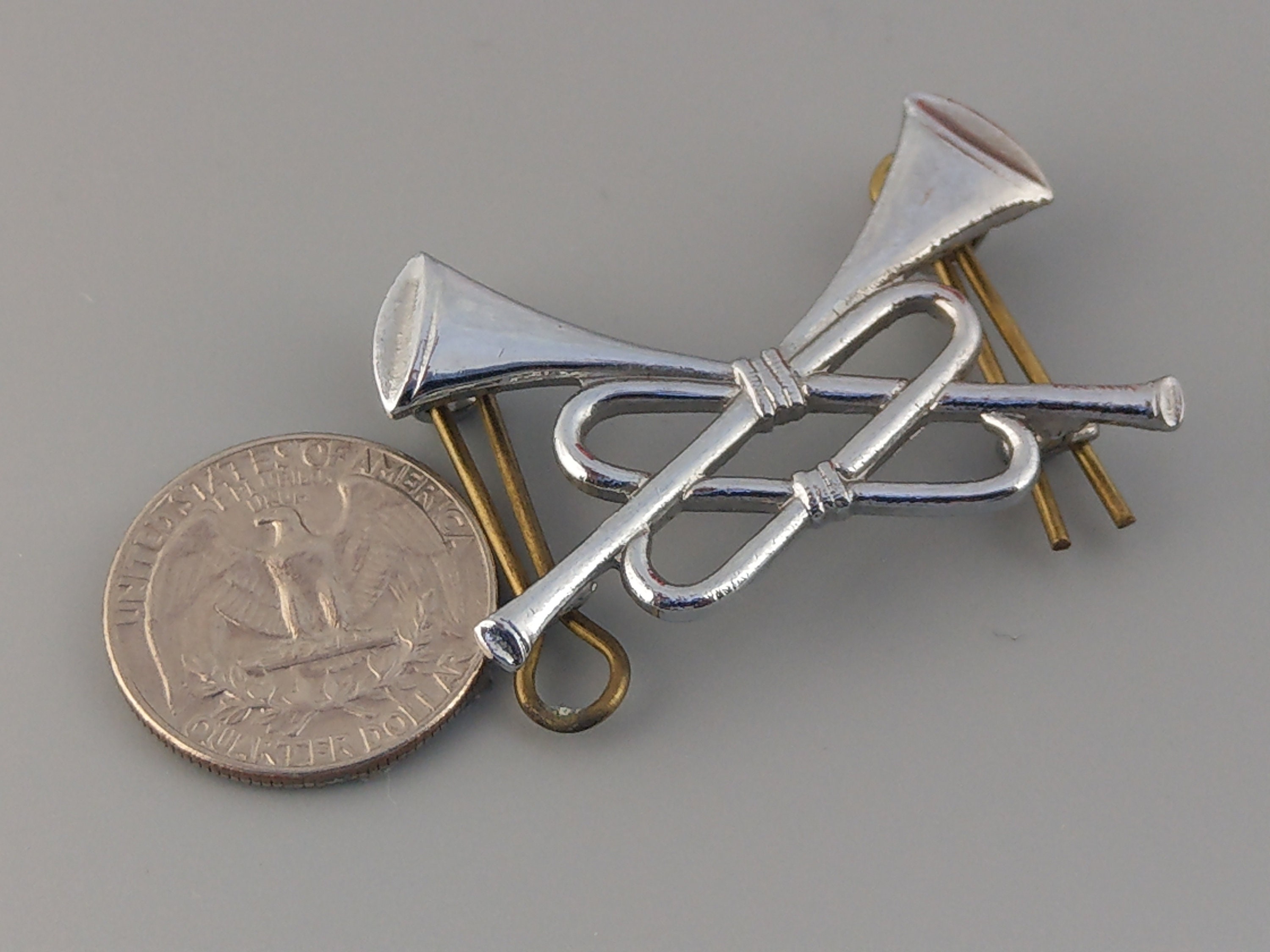 Bugler Trumpeter White Metal Crossed Trumpet Cap Badge - Etsy