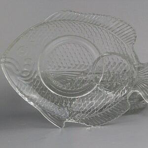 Set of 5 Vintage Glass Fish Plates - Etsy