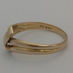 Vintage 9ct Gold Ring Knot Over Loop by George Stockwell - Etsy