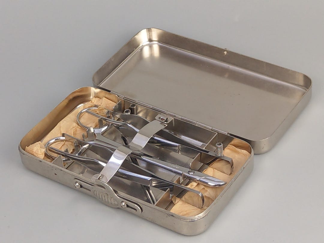 Field Suture Clip Set in Original Case Holborn Surgical Instrument Co ...