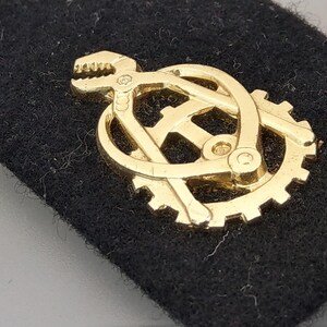 Military Rank Insignia Holland: Army Ordnance Electrical and Mechanical ...