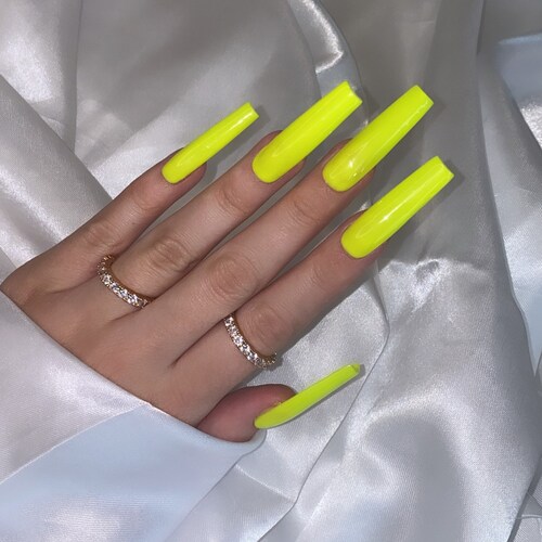 Shego Press on Nail Set - Etsy