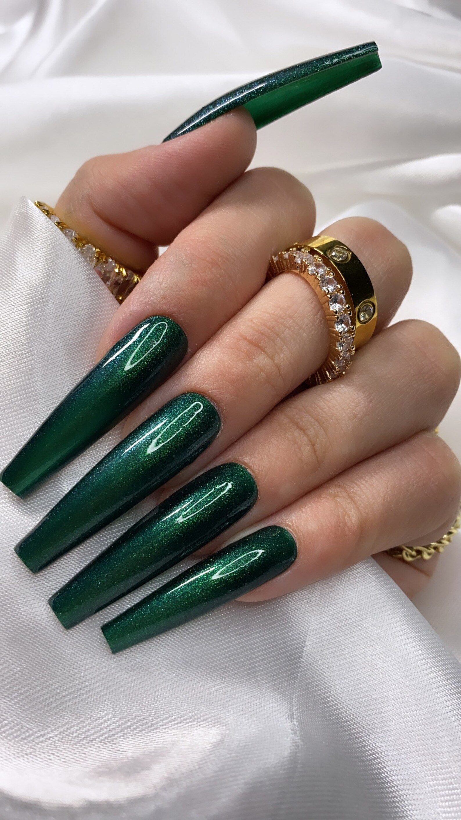 Exquisite Emerald - Press on Nail Set - Etsy