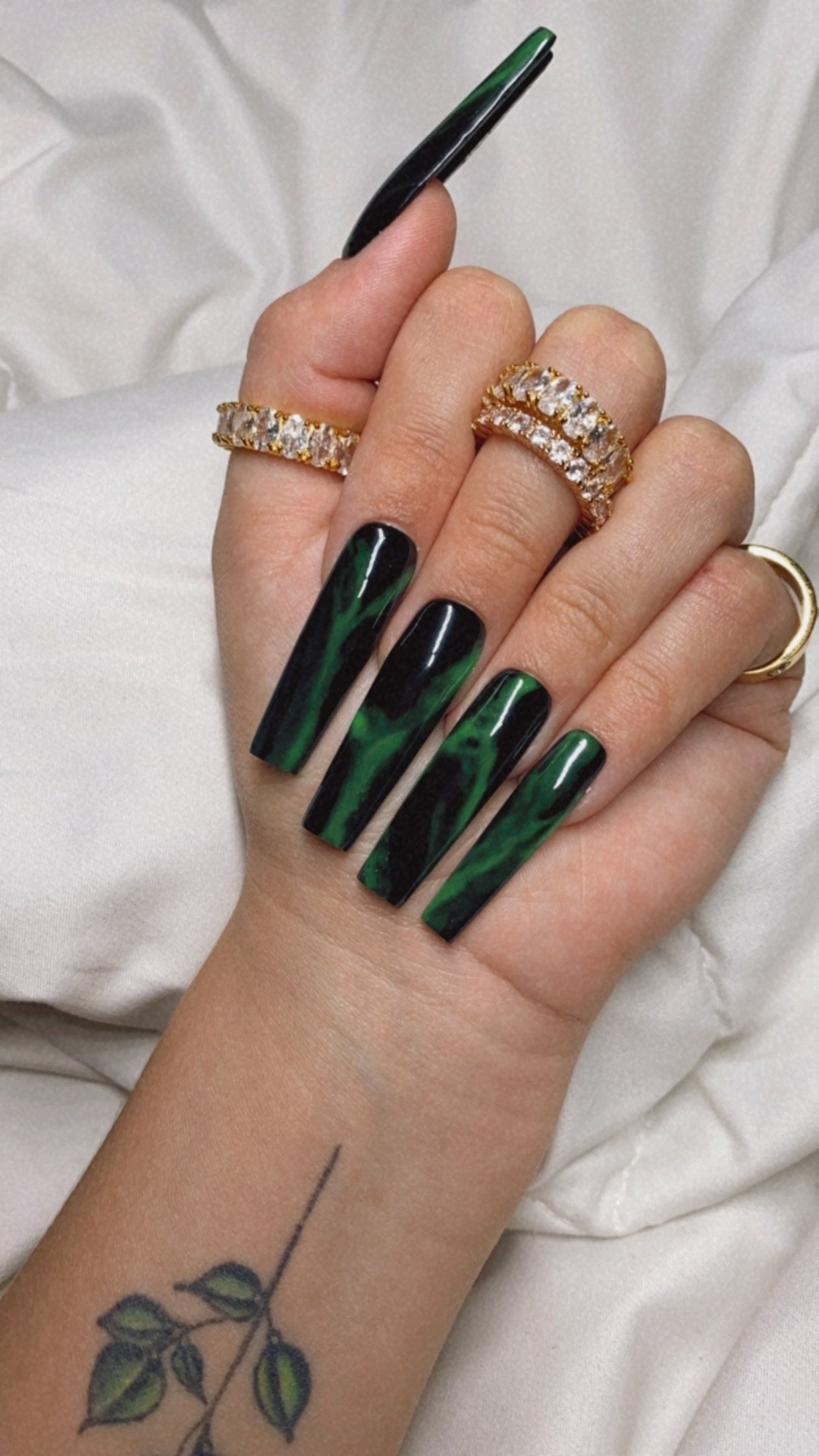 Shego - Press on Nail Set - Etsy
