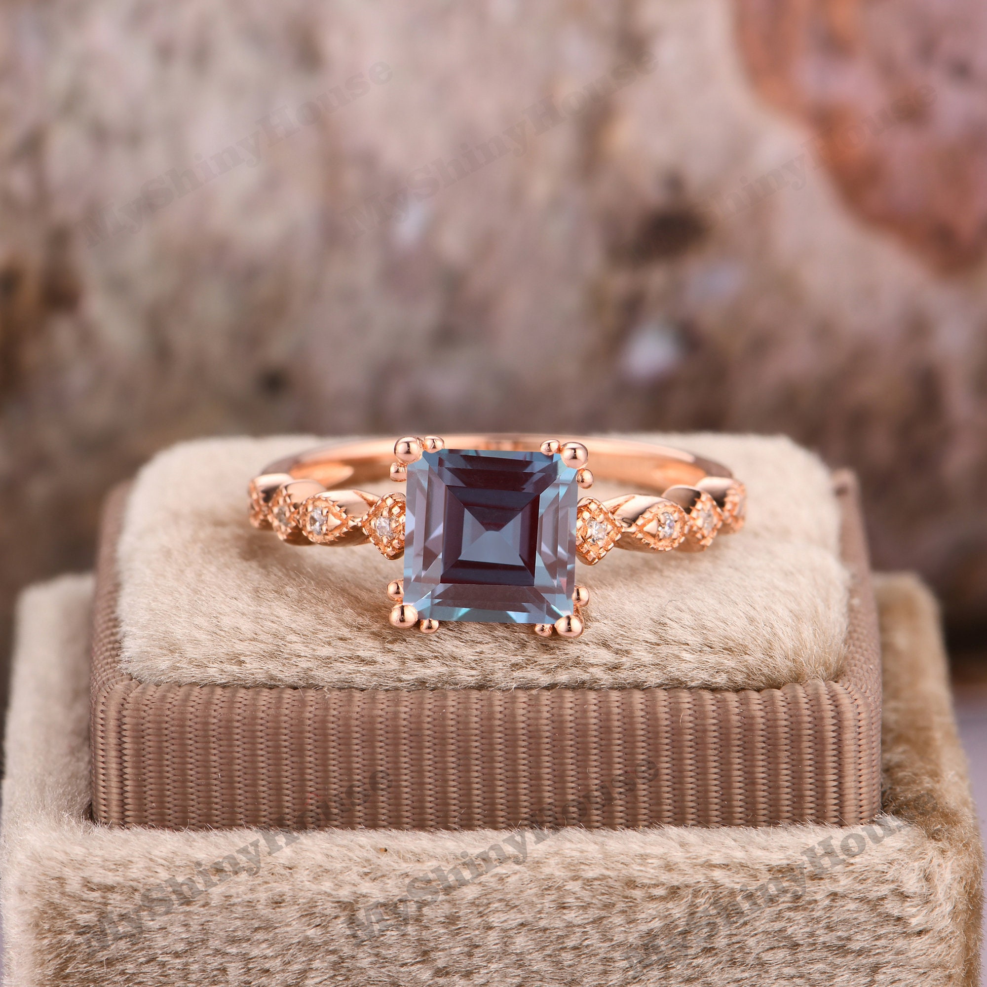 Princess Cut 7mm Alexandrite Ring/ Vintage Alexandrite Ring/ - Etsy