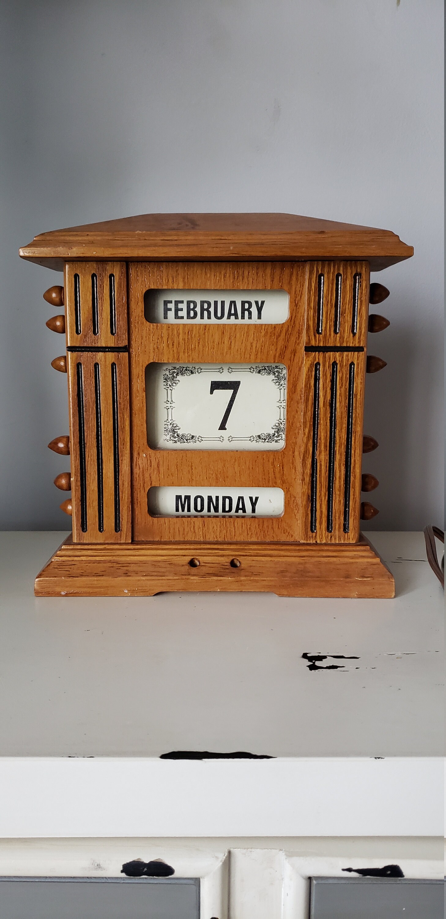 Wood Perpetual Calendar, Museum Thomas Series - Etsy