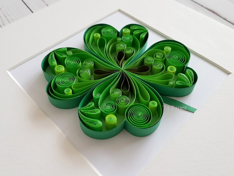 Quilling imagen lucky shamrock con marco arte de papel | Etsy