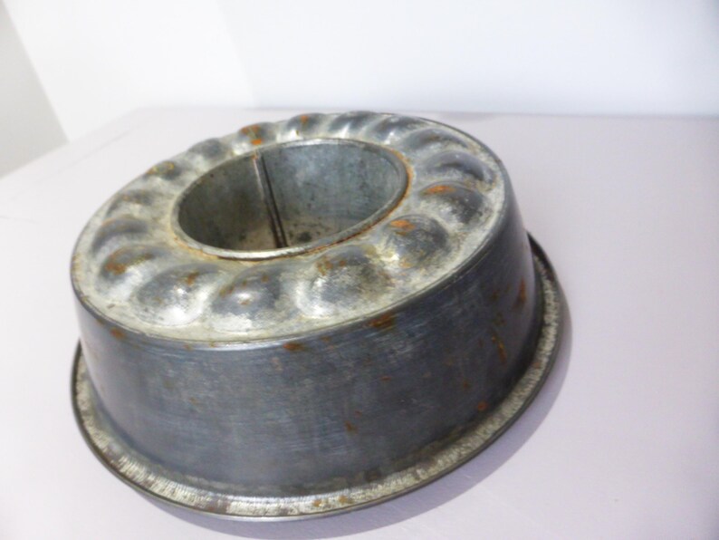 Vintage Iron Savarin Mold - Etsy