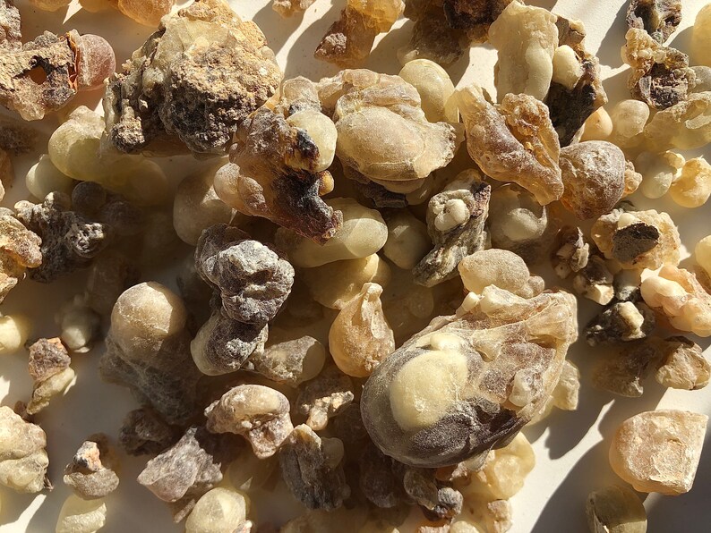 Incense Burning Frankincense bukhoor Luban - Etsy