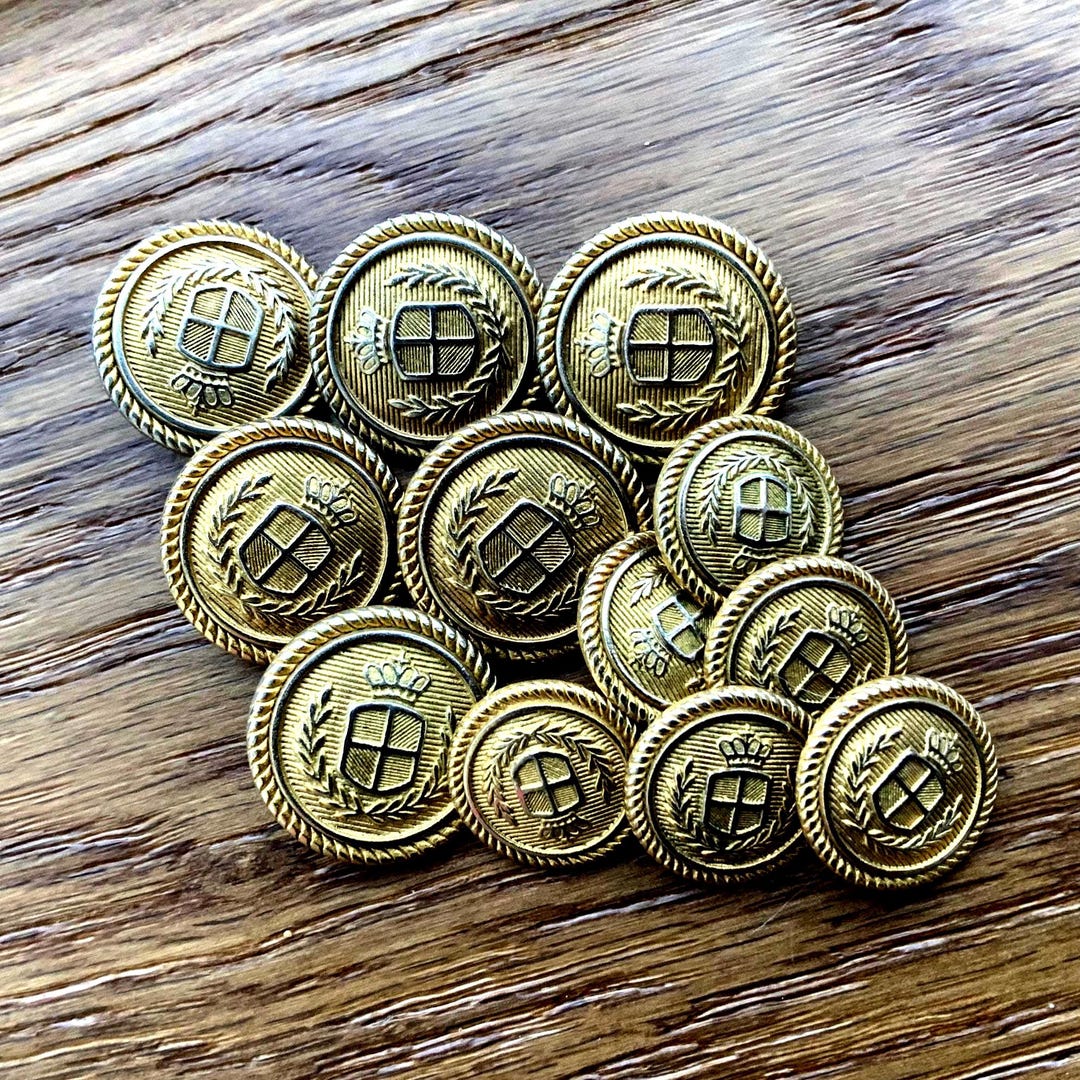 Vintage Heavy Weight Gold-tone Crest Buttons – Sets of 6 (22mm & 17mm ...