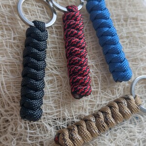 Paracord Keyring, Minimalist Paracord Keyring, Adventurer Keyring ...