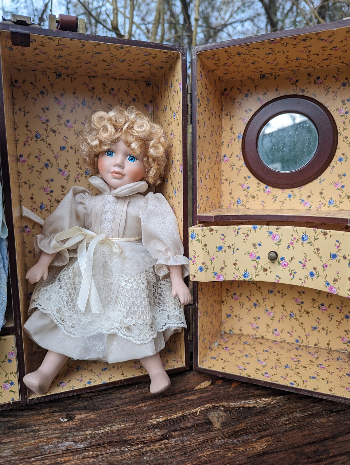 Cracker Barrel Rare Vintage Porcelain Doll Set With Carry Case - Etsy