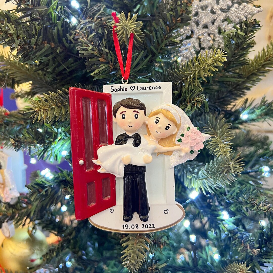 Personalised Just Married Threshold Wedding Couple Ornament - Etsy