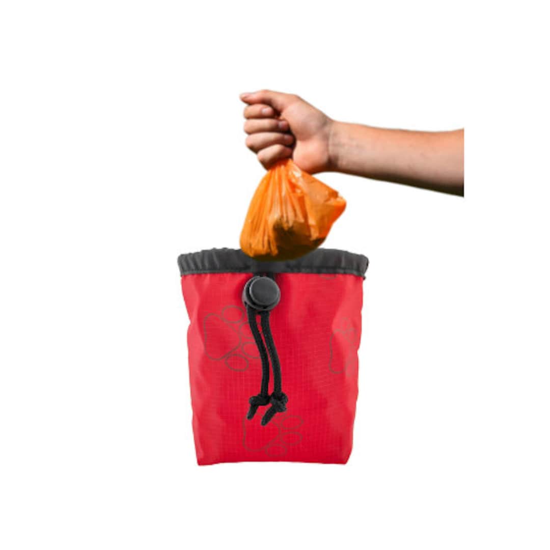 Dog Poop Waste Bag - Dog Poop Carrier - Clips to the Leash - 2 Pockets ...