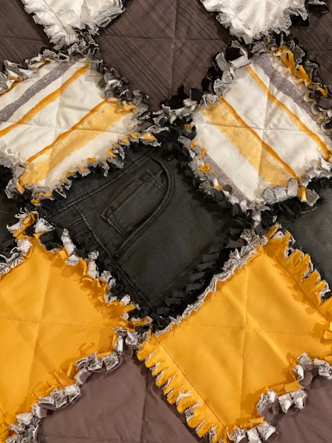 Bee Mine - Patchwork Rag Quilt Throw - Etsy