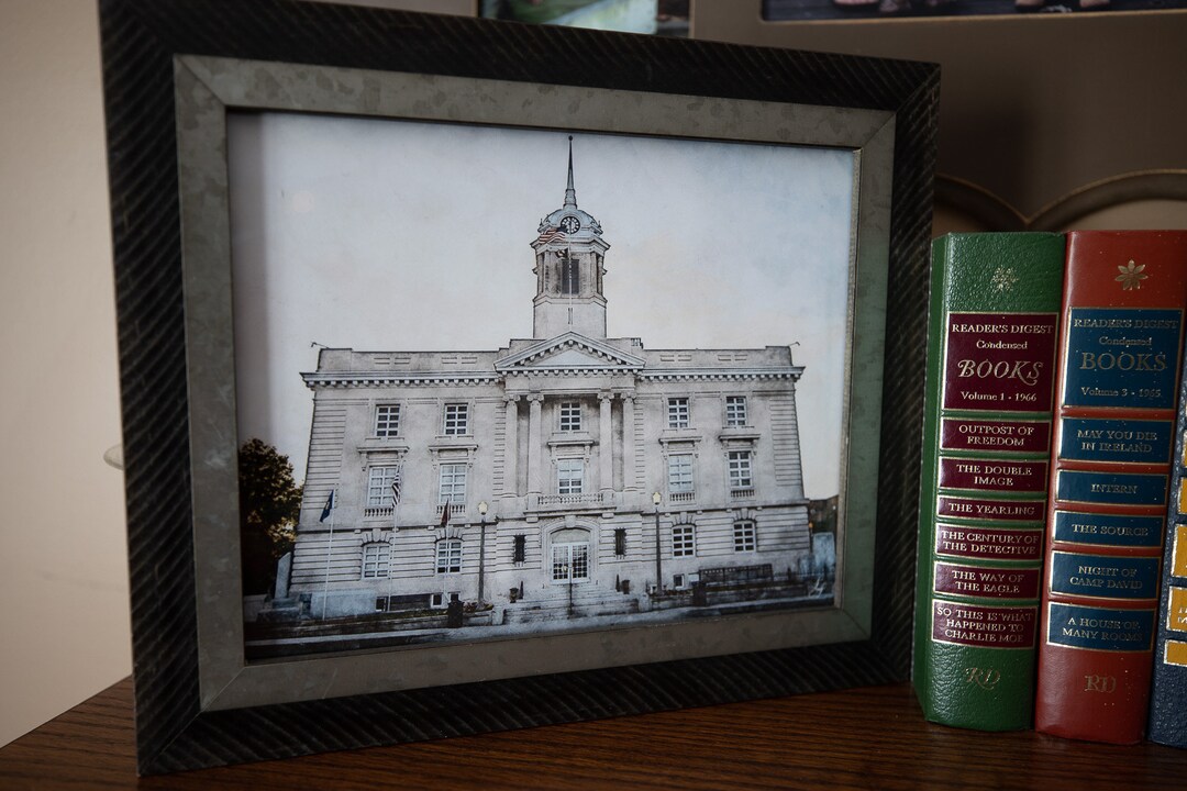 Columbia, TN Courthouse 8x10 Framed Print - Etsy