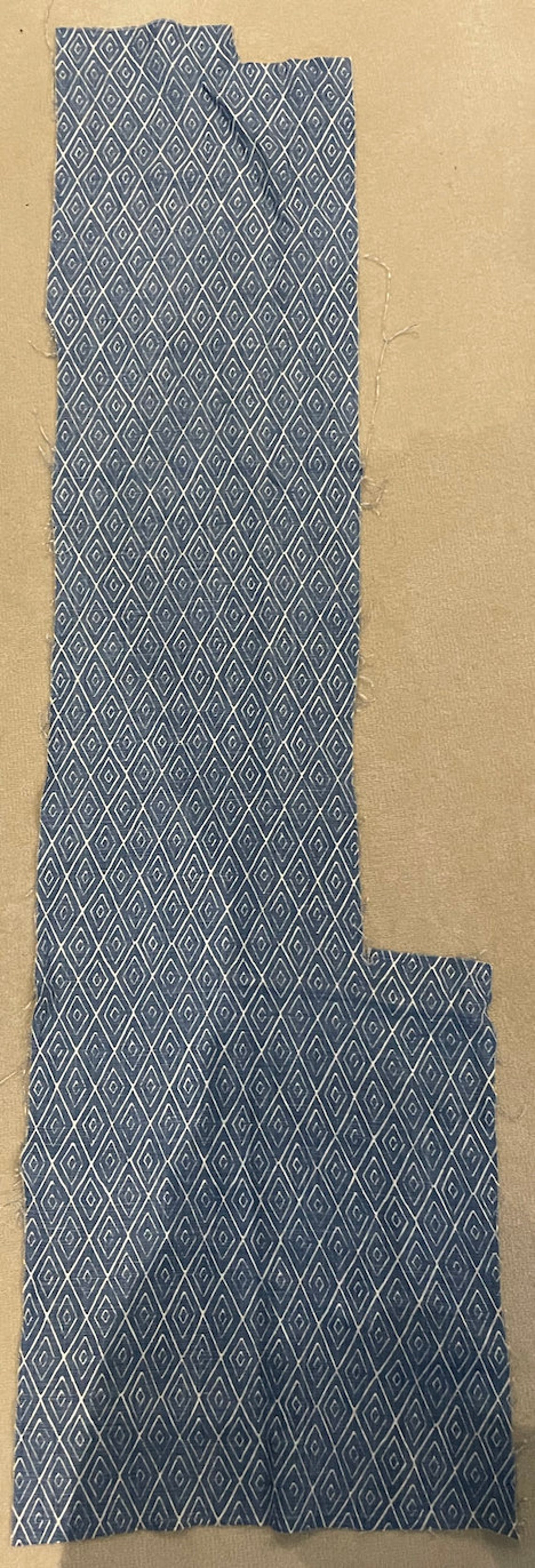 Peter Dunham ATLAS Ocean - Diamond Printed Pattern **remnant** 148cm X ...