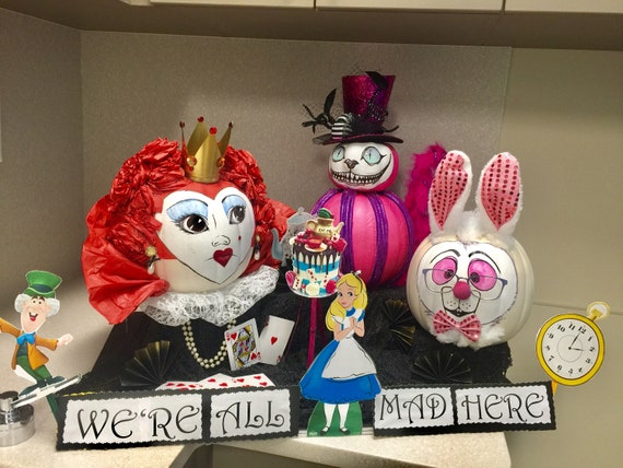 Alice in Wonderland Display - Etsy