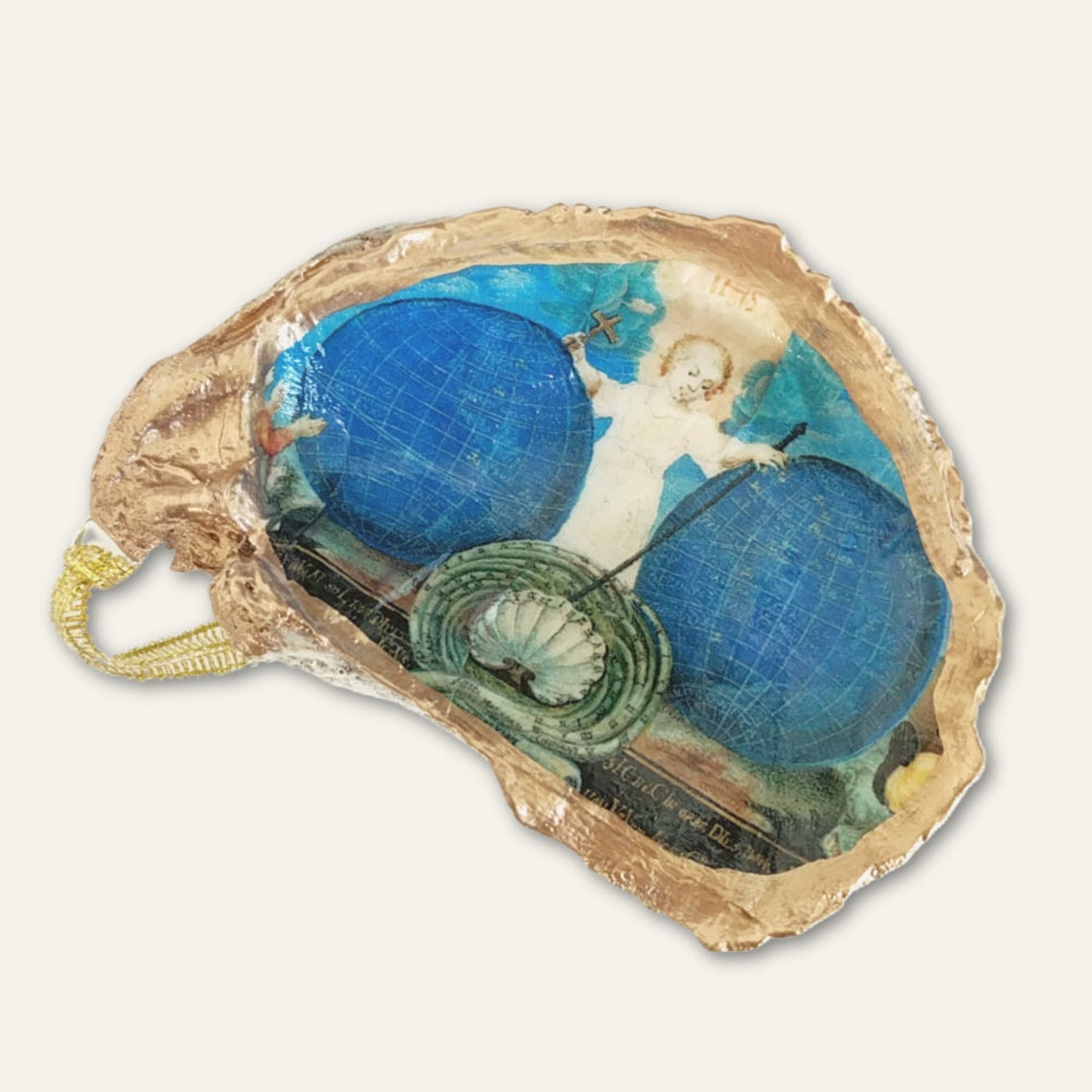 Oyster Shell Ornament Renaissance Painting Hemispheres - Etsy