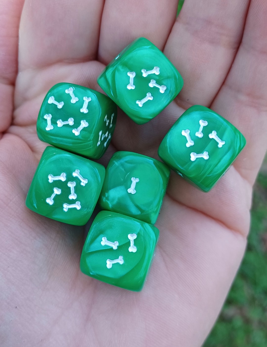 Scattered Bone Dice - Set of 6 Engraved D6 Dice - 16mm - Free US ...