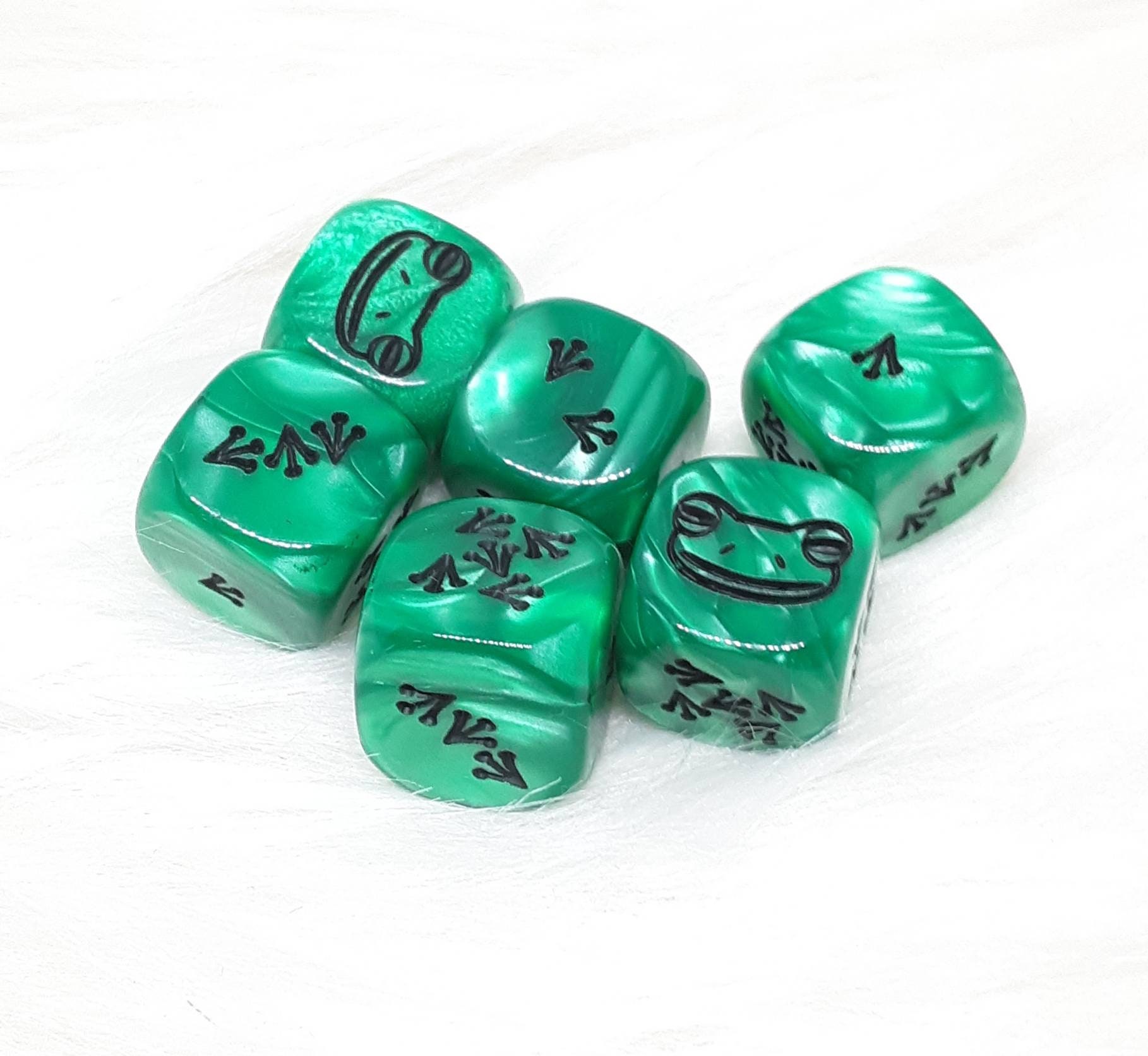 Frog Dice Set of 6 Engraved D6 Dice 16mm Free US | Etsy