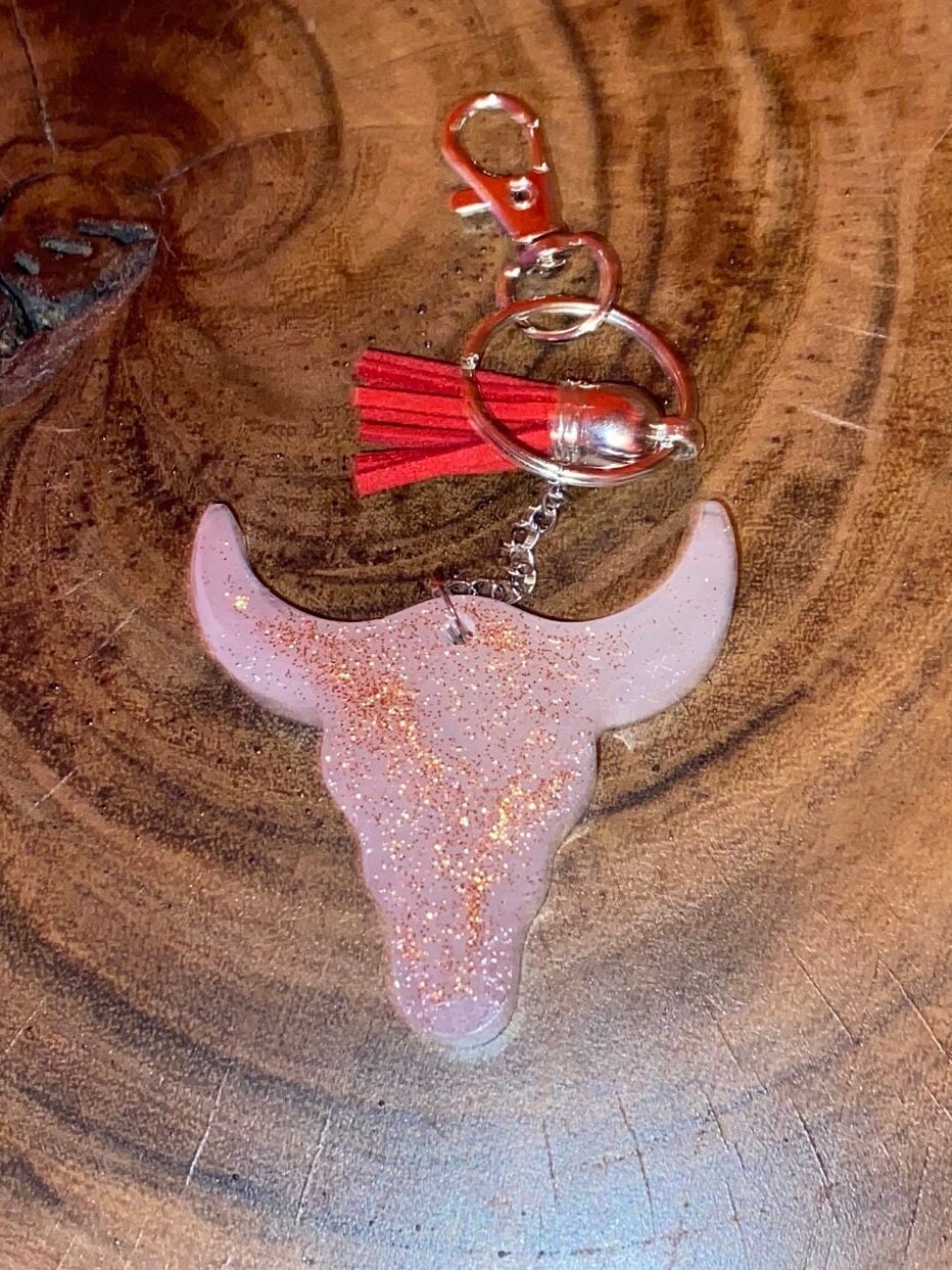 Rose Gold and White Resin Steer Skull Keychain - Etsy