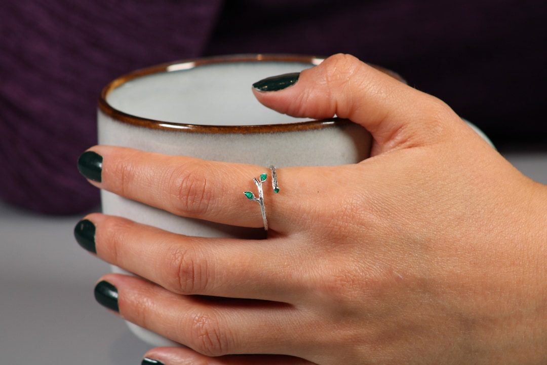 Silver Adjustable Ivy Ring, Adjustable Best Friends Ring for Good Luck ...