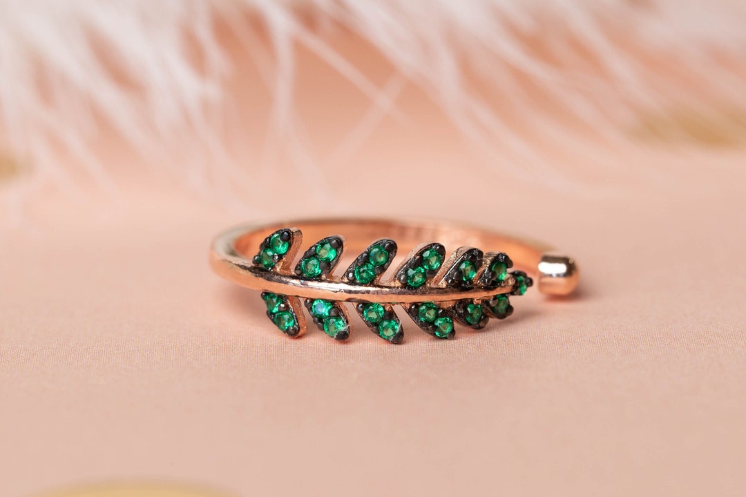 Minimalist Emerald Adjustable Leaf Ring in Rose Gold, Nature's Crown ...
