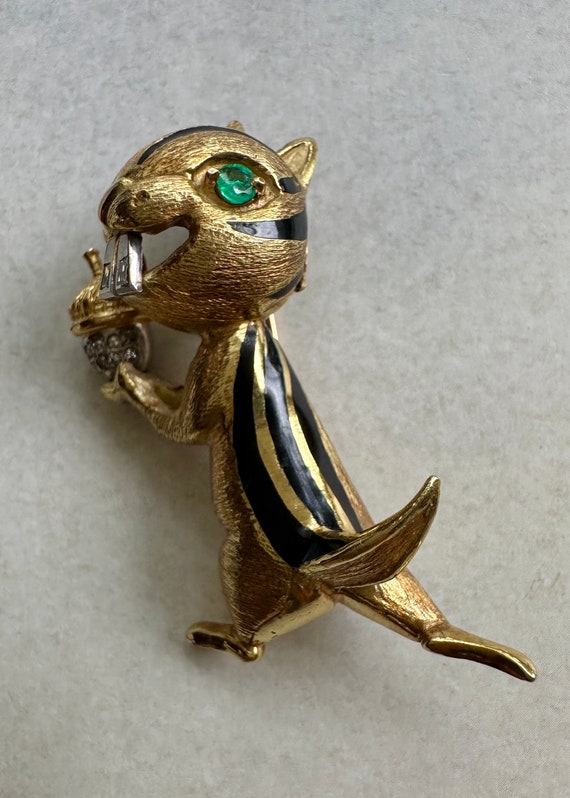 18k Gold, Diamond and Emerald Chipmunk Pin - Gem