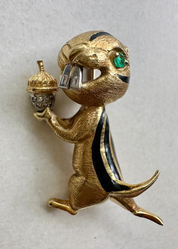 18k Gold, Diamond and Emerald Chipmunk Pin - Gem