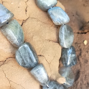 Labradorite -- Natural Labradorite Tumbles -- 1 Strand -- 11 to 22 Mm ...