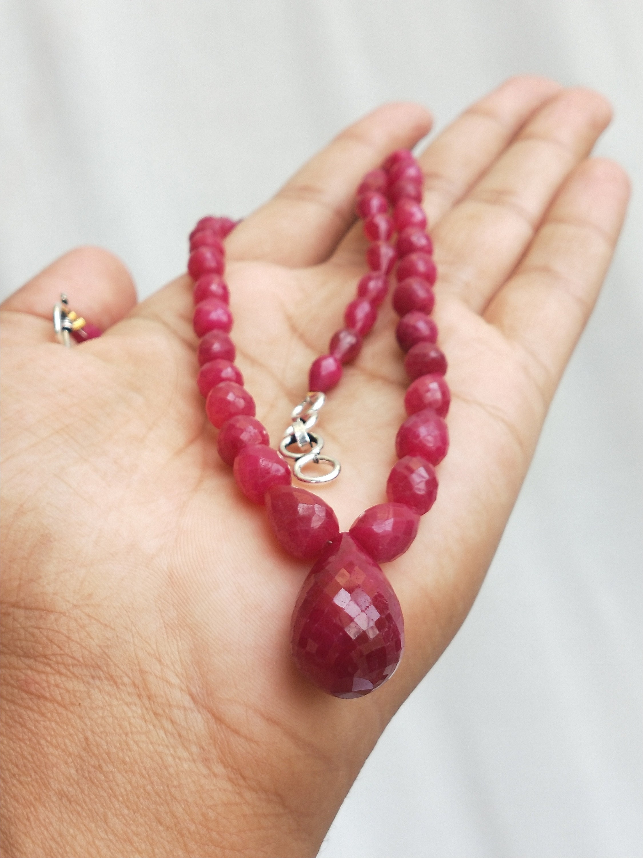 23 Natural Heated Ruby From Africa Trussed in a Necklace - Etsy UK